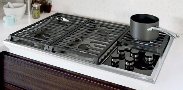 Wolf CG365TS 36 Inch Transitional Gas Cooktop with 5 Dual-Stacked ...